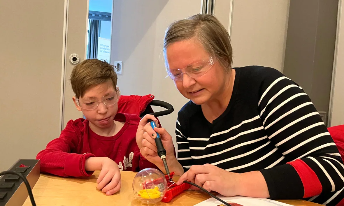 Volunteers ‘hack for the holidays’ by making homemade toys — with an ...